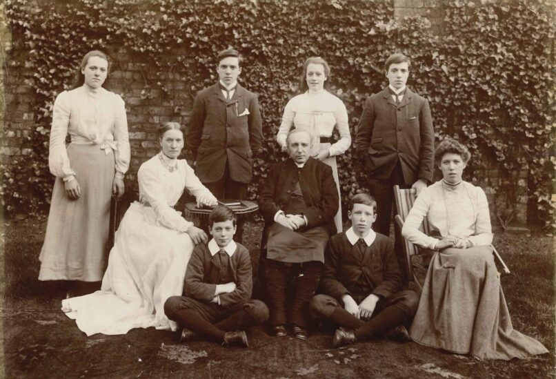 A Martlet's Tale. | The Oxford Sausage