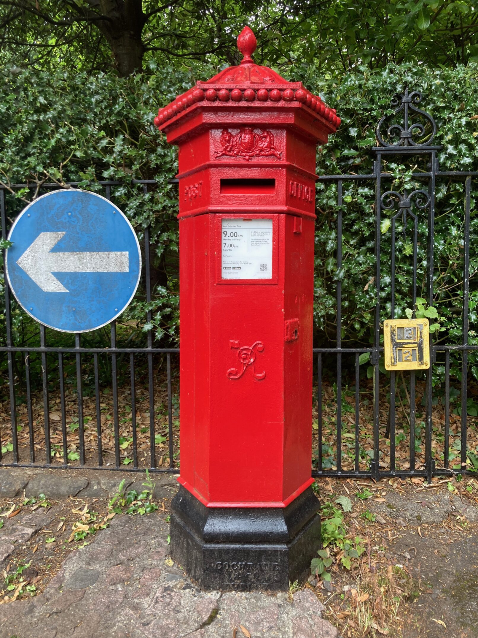 Making the post - Oxford's Victorian letterboxes | The Oxford Sausage